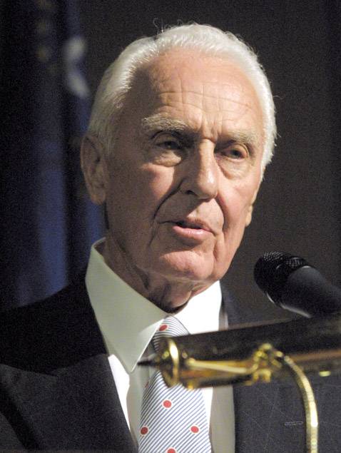 E. Parry Thomas, business icon who helped shape Las Vegas, dies at 95 ...